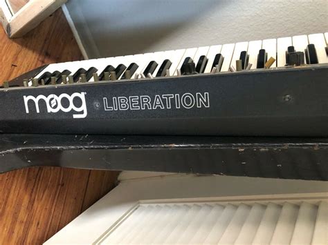Matrixsynth Moog Liberation Keytar Synthesizer