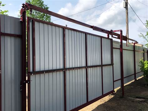 Заборы из профнастила профлиста в СПБ производство установка под ключ фото и цены