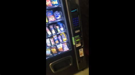 Peegirl1999 Pissing By The Vending Machine Manyvids