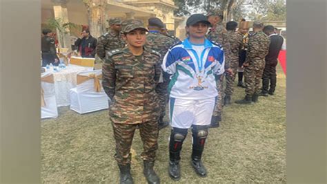 Meet Lieutenant Dimple Bhati Who Will Ride Motorcycle As ‘daredevil At R Day Parade