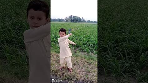 آبی ذر غفاری وطن سے محبت کا اظہار کرتے ہوئے Youtube