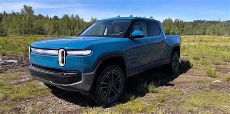 I Drove The Next Gen R1sr1t And Rivian Is Getting Better At Making