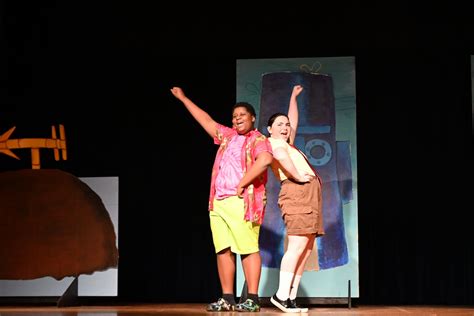 Long Beach Takes A Trip To Bikini Bottom Herald Community Newspapers