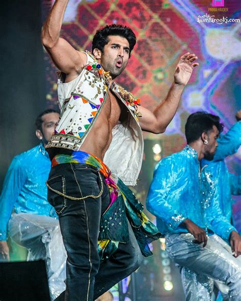Shirtless Bollywood Men Aditya Roy Kapur Topless On Stage Indian Hunk Takes It Off
