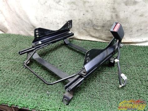 【やや傷や汚れあり】m アコード ユーロr Cl7 Brideフルバケ用シートレール運転席側【773h】の落札情報詳細 ヤフオク落札価格