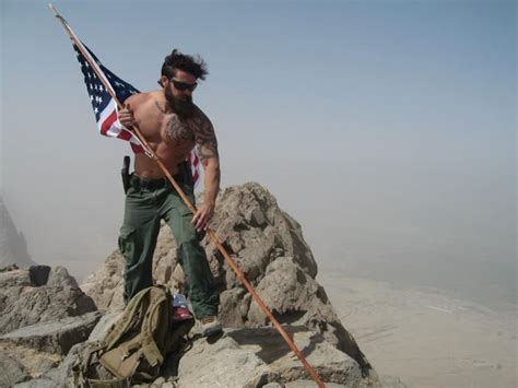 Us Army Ranger With An American Flag In Afghanistan 2011 960 X 720