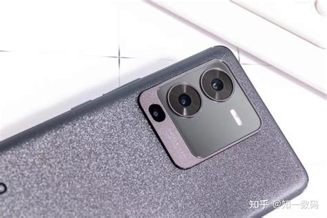 Vivo S15 Pro，让你随时随地轻松地拍，同样可以拍得轻松 知乎