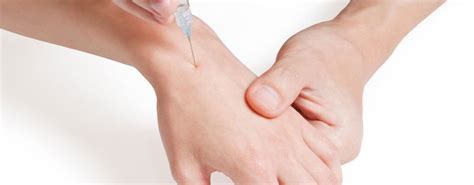 OrthoVision Clinic In Noida Offers Advanced Intra Articular Injections For Joint Disorders Safe