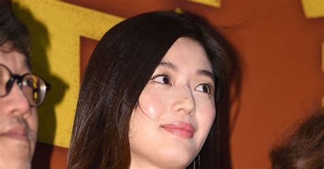 사진 전지현아름다운 원오프숄더