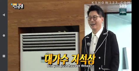 There Is A Major Bug In Tab Groupping Feature The Tab Bar Hides When