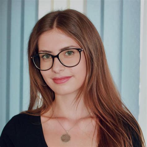 Sarah Perner Versicherungsvermittlerin NÜrnberger Versicherung Xing