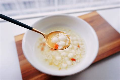 Chinese Dessert 酒酿圆子 Jiu Niang Yuan Zi Qiu Qiu Food