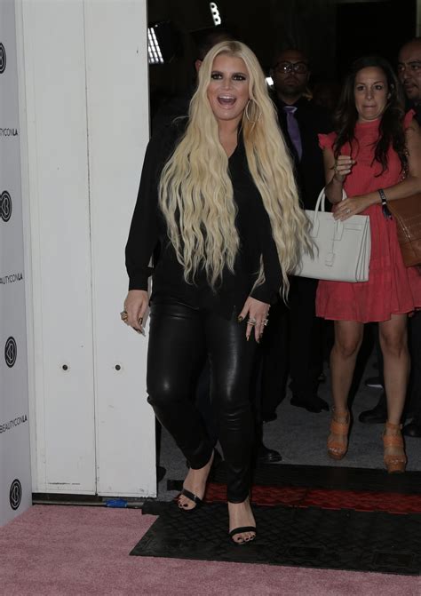 Jessica Simpsons Feet