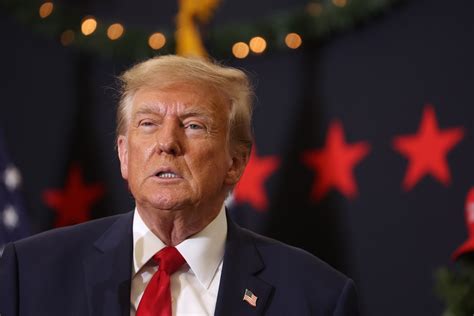 Donald Trump រិះគន់ទស្សនាវដ្តី Time រឿងដាក់ឈ្មោះ Taylor Swift