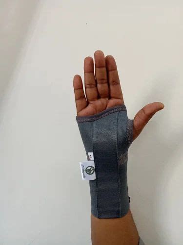 Elastic Wrist Cock Up At ₹ 120piece New Delhi Id 2855457841762