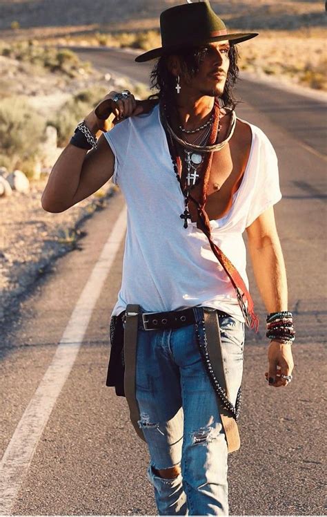 Pin By Sebastian Arriagada On Ropa Y Look Boho Men Style Bohemian