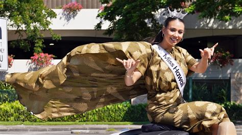 Photo Gallery 75th Annual Aloha Festivals Floral Parade In Waikiki
