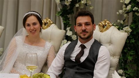 НЕЖНО ПОСМОТРИТЕ ДРУГ НА ДРУГА Youtube