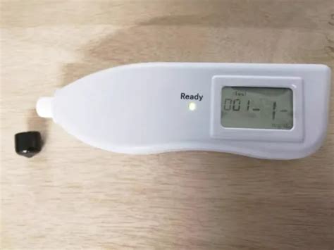 Soymed Hot Selling Handheld Bilirubinometer Rapid Test Jaundice Meter Neonatal Transcutaneous