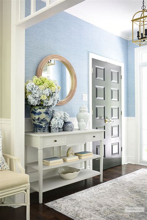 Summer Decor Ideas For Your Entryway Citrineliving