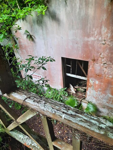 Abandoned In Bermuda P1 Rurbanexploration