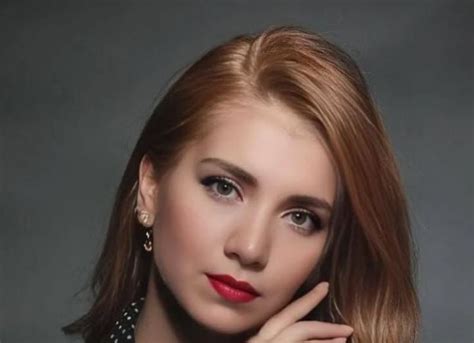 Liz Tocci Belleza Arte Y Compromiso Social