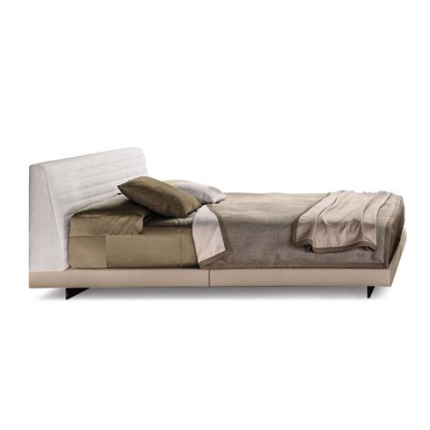 Minotti Bed Minotti Horizonte Double Bed