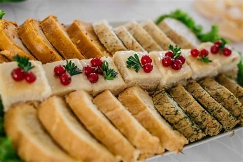 무료 사진 멕시코 버 리 토 패스트 푸드 샐러드 쇠고기 주방 테이블 식사 점심 야채 요리