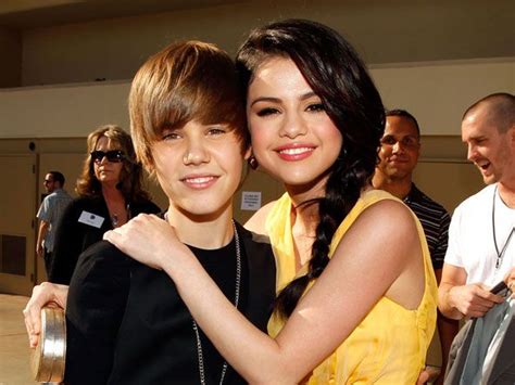Justin Bieber Touching Selena Gomez Private Part Justin Bieber Touching Selena Gomez Private Part
