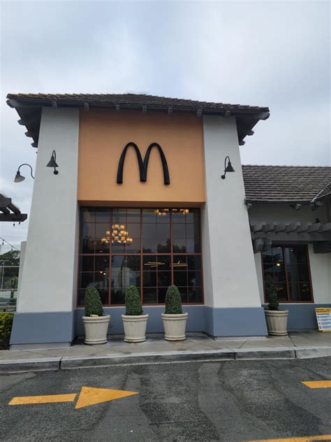 Weve All Seen Sedonas Teal Mcdonalds Behold Its Dark Twin In