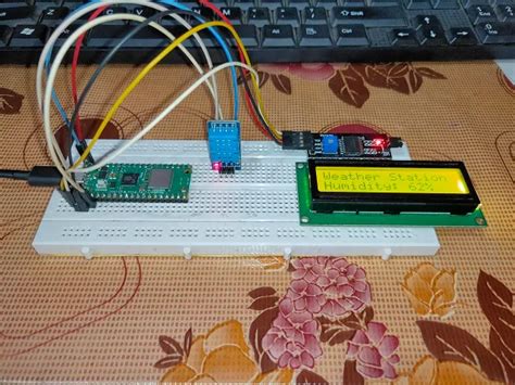 Raspberry Pi Pico W With DHT Sensor And X LCD Display IoT Starters