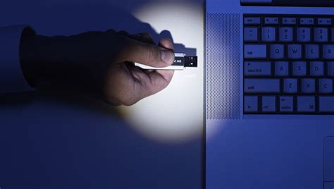 USB Cyber Threats Are On The Rise Heres What You Can Do To Stop Them