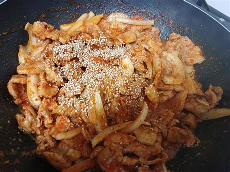 제육쌈밥 레시피 삼겹살고추장양념볶음 제육볶음레시피