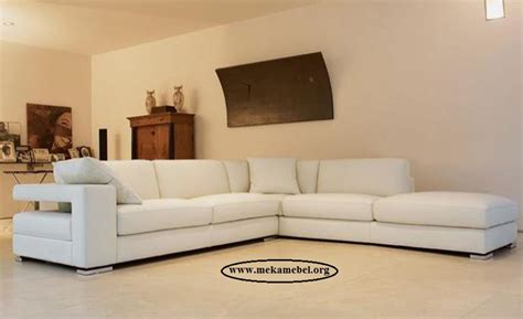 Бял ъглов диван по поръчка производител София Варна Несебър Поморие Созопол Карнобат Русе Стара Заго