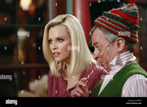 Jenny Mccarthy Santa Baby Christmas High Resolution Stock Photography And Images Alamy