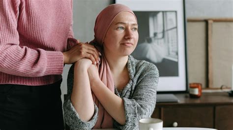 Metástasis Qué Es Síntomas Tratamiento Mitos Y Más Glamour