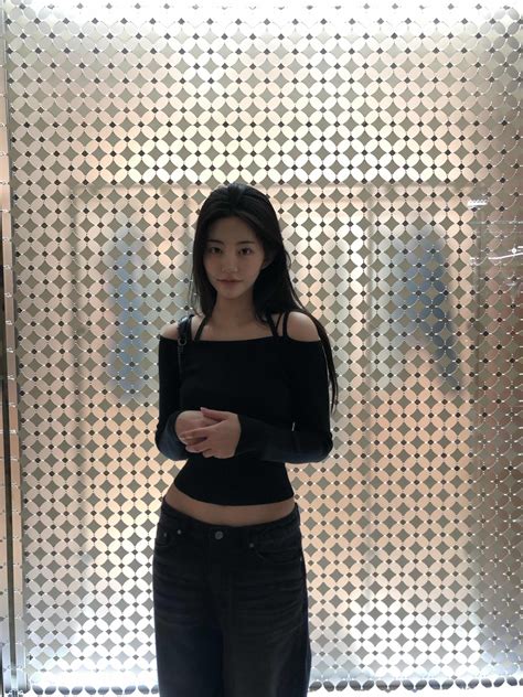 Triple Strap Off Shoulderblack Zaenio