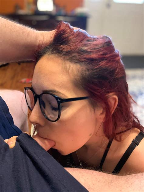 Sucking Dick Makes Me So Wet Scrolller