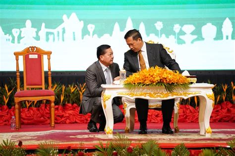 សម្តេច បវរធិបតី ហ៊ុន ម៉ាណែត គូសបញ្ជាក់ថាការចុះឈ្មោះអ្នកសេដ្ឋកិច្ចក្រៅប្រព័ន្ធ