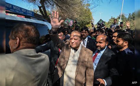 Ex Pakistan Pm Nawaz Sharif To Undergo Medical Checkup In China Report