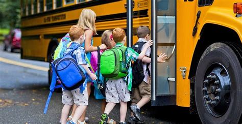 Які пільги мають рівненські школярі в громадському транспорті Інформаційний Потік