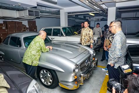 Ilham Habibie Matangkan Museum Mobil Koleksi Bj Habibie Di Museum