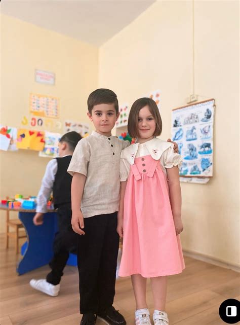 ანნა სახურია