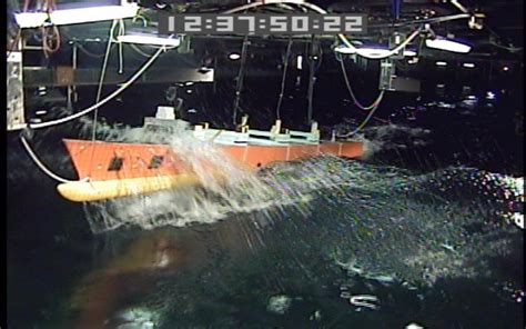 Cloud Based Simulation Of The Hydrodynamic Resistance Of Ships Hulls