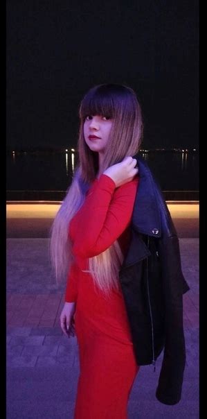 Ищу парня для серьёзных отношений я с Москвы Виктория 2025 Девушки в активном поиске ВКонтакте