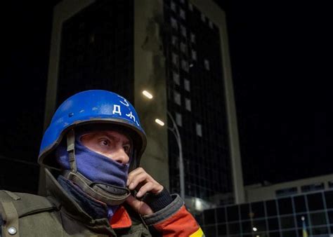 У ДСНС показали наслідки нічної атаки на Київ