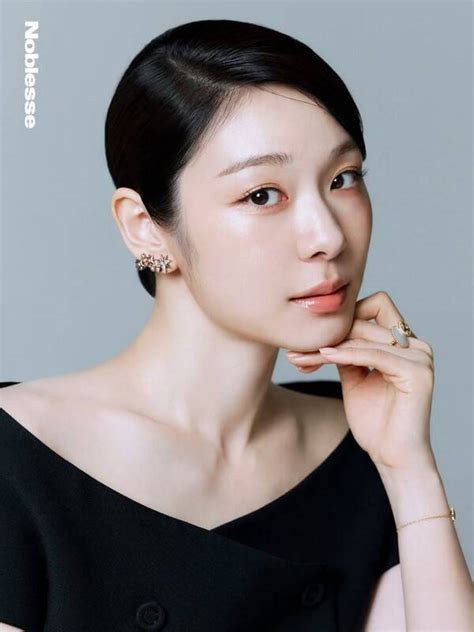 김연아 우아하고 럭셔리한 화보…비주얼도 퀸