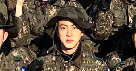 Bts 진 신병교육대 조교 된다