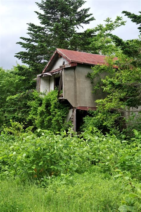 Monta7jpcamera On Twitter 朽ちていく我路地区。 探索の間に人の姿は見えず、もはや誰も住んでないのかと思ったが
