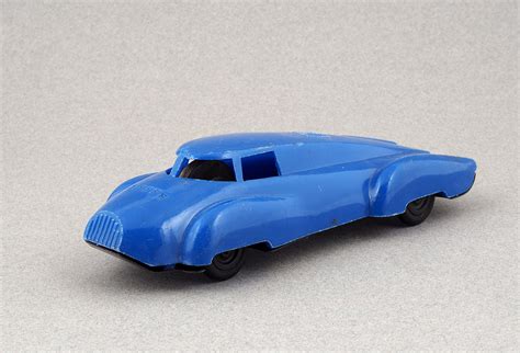 Игрушка «Спортивный футуристический автомобиль с инерционным Аукционы Аукционный дом